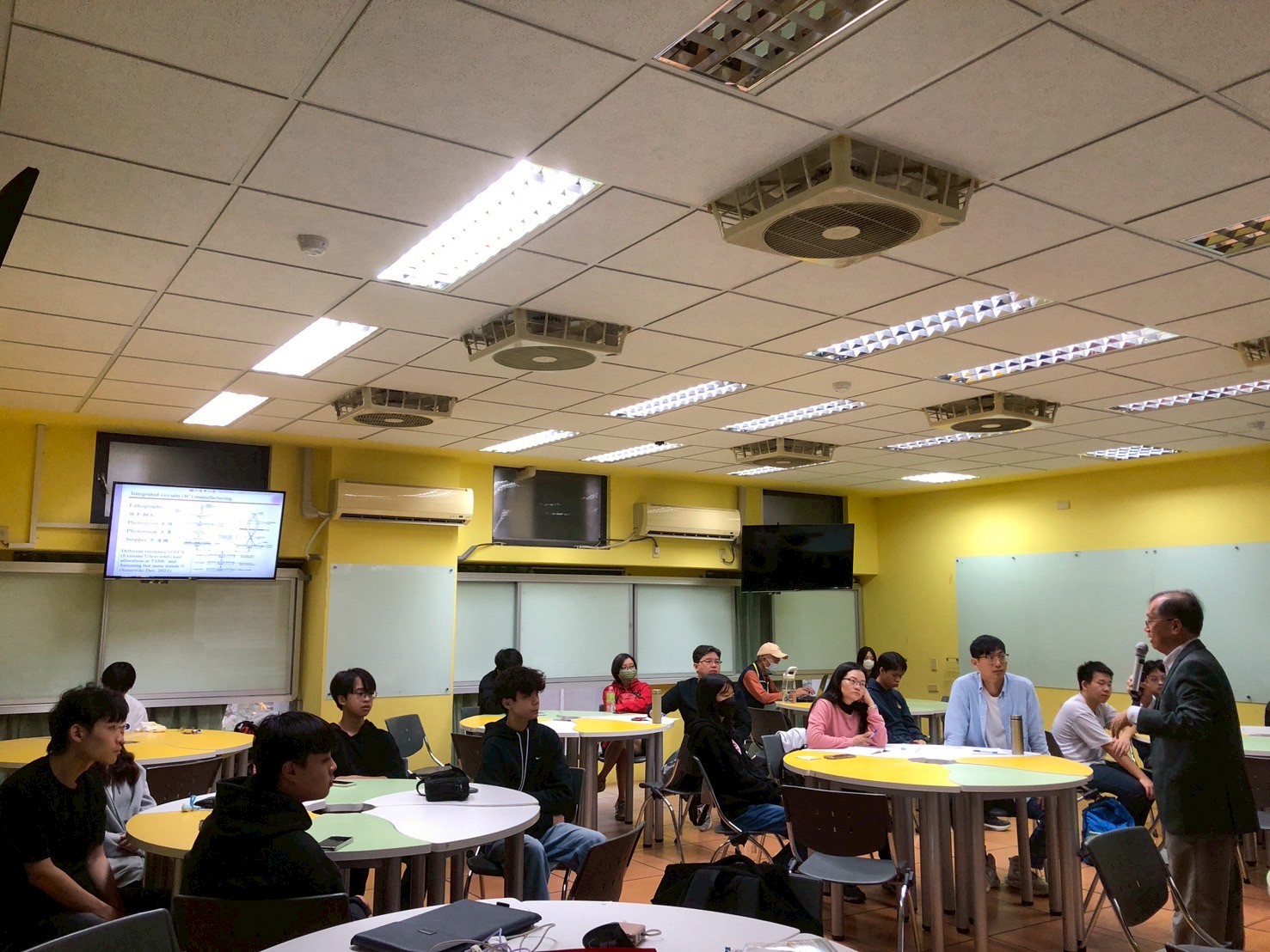 114/12/13【電子構裝介紹-電子產品是怎麼做出來的?】【課程活動成果紀錄】